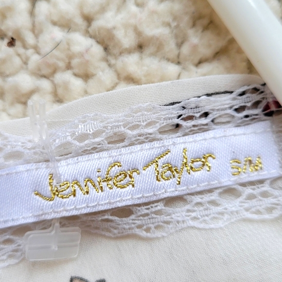 Jennifer Taylor | Swim | Sheer White Cape Jennifer Taylor Paisley Print ...